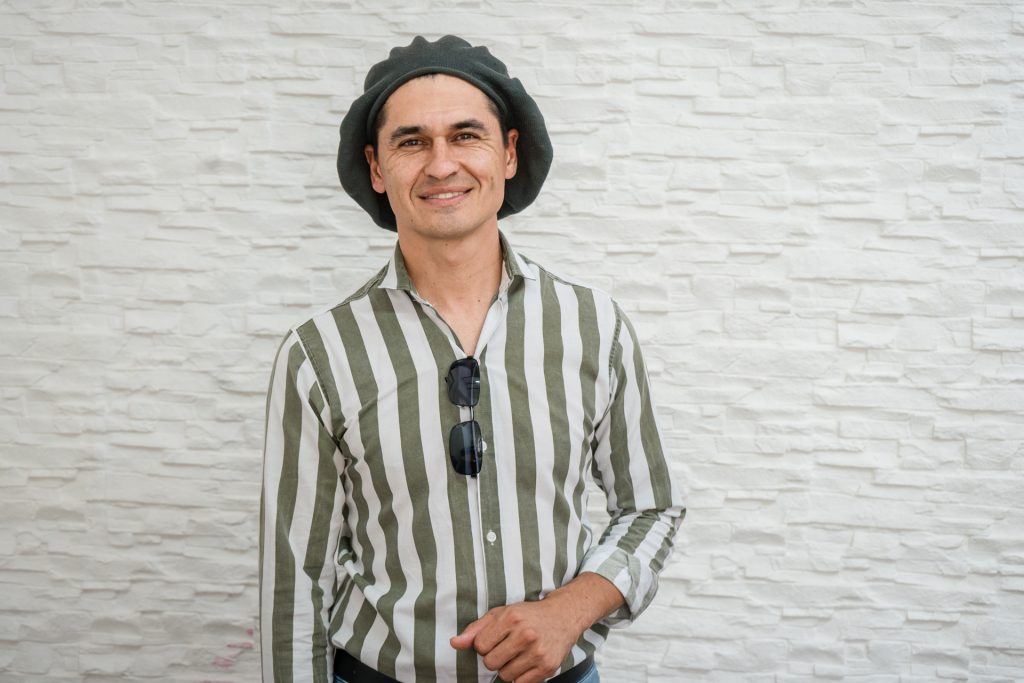 Luis Silvestri: “La música es algo que fluye desde mi interior” – El ...